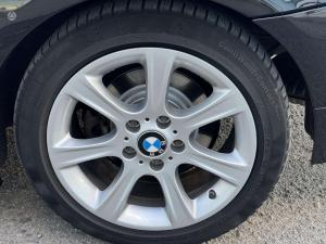 Black BMW 320 2009 in Panevezys, with an engine capacity of 2.00 L and mileage of 287 thousand km for 3700 €, photo 20 on AUTOMOTO.COM.LV