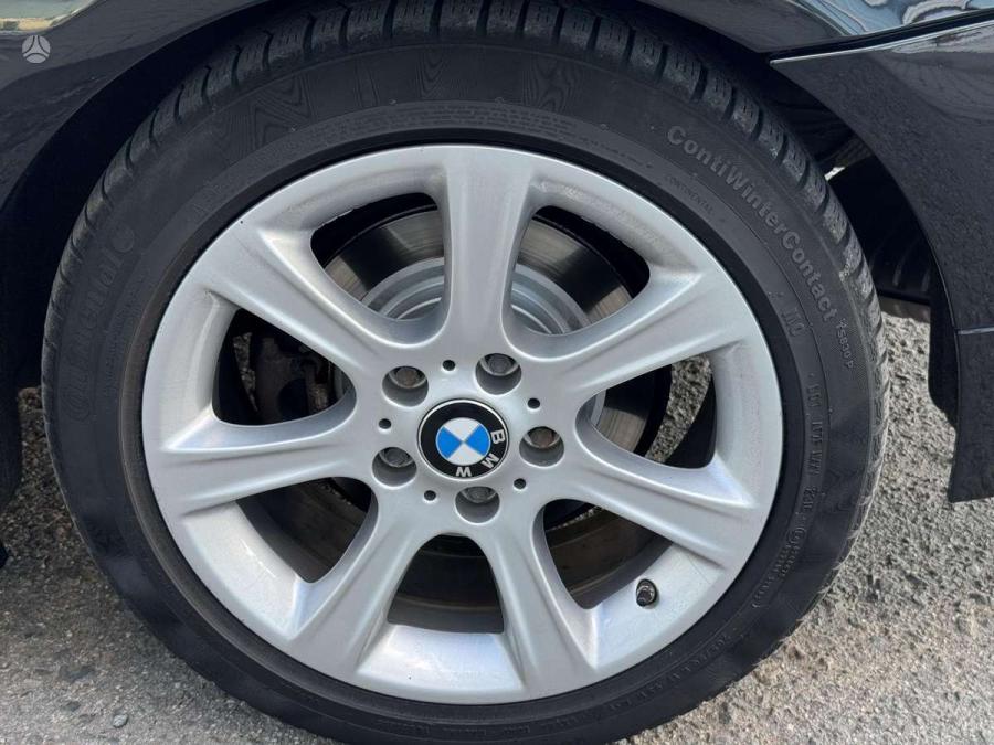 Black BMW 320 2009 in Panevezys, with an engine capacity of 2.00 L and mileage of 287 thousand km for 3700 €, photo 20 on AUTOMOTO.COM.LV