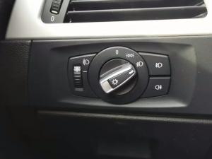 Melns BMW 320 2009 Kuldīga, ar dzinēja tilpumu 2.00 L un nobraukumu 323 tūkst. km par 4000 €, foto 11 vietnē AUTOMOTO.COM.LV