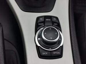 Melns BMW 320 2009 Kuldīga, ar dzinēja tilpumu 2.00 L un nobraukumu 323 tūkst. km par 4000 €, foto 13 vietnē AUTOMOTO.COM.LV