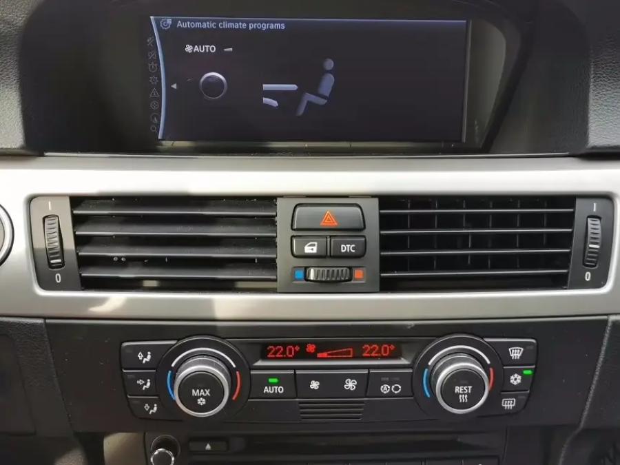 Melns BMW 320 2009 Kuldīga, ar dzinēja tilpumu 2.00 L un nobraukumu 323 tūkst. km par 4000 €, foto 14 vietnē AUTOMOTO.COM.LV