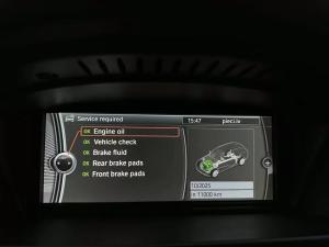 Black BMW 320 2009 in Riga, with an engine capacity of 2.00 L and mileage of 339 thousand km for 3490 €, photo 20 on AUTOMOTO.COM.LV