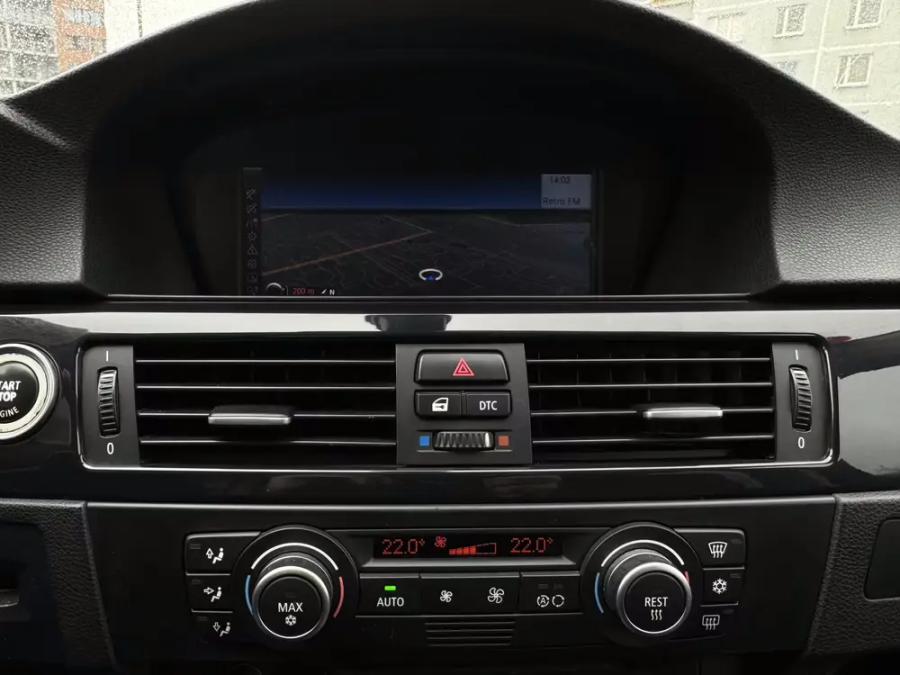 Melns BMW 320 2009 Rīga, ar dzinēja tilpumu 2.00 L un nobraukumu 347 tūkst. km par 5990 €, foto 20 vietnē AUTOMOTO.COM.LV