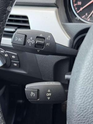Black BMW 320 2009 in Panevezys, with an engine capacity of 2.00 L and mileage of 295 thousand km for 3100 €, photo 16 on AUTOMOTO.COM.LV