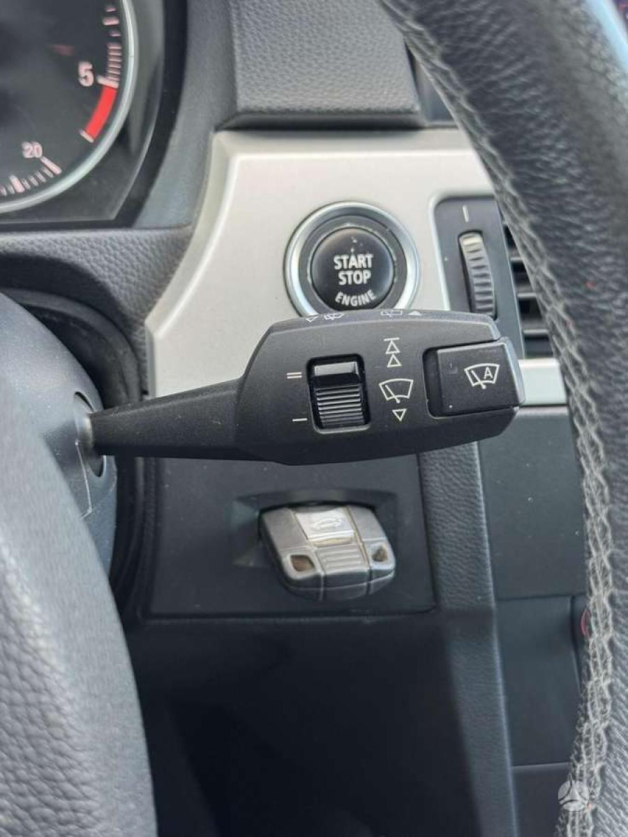Black BMW 320 2009 in Panevezys, with an engine capacity of 2.00 L and mileage of 295 thousand km for 3100 €, photo 17 on AUTOMOTO.COM.LV