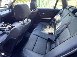 Black BMW 320 2009 in Kaunas, with an engine capacity of 2.00 L and mileage of 321 thousand km for 4350 €, photo 13 on AUTOMOTO.COM.LV