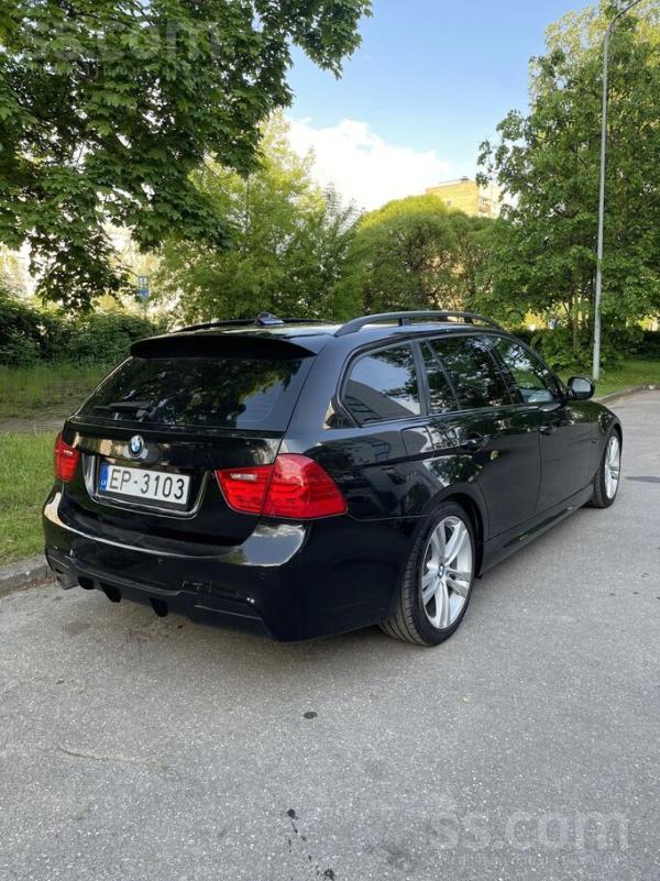 Melns BMW 320 2009 Rīga, ar dzinēja tilpumu 2.00 L un nobraukumu 274 tūkst. km par 5250 €, foto 4 vietnē AUTOMOTO.COM.LV