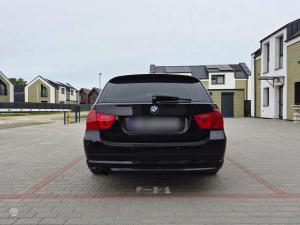 Black BMW 320 2009 in Klaipeda, with an engine capacity of 2.00 L and mileage of 371 thousand km for 4600 €, photo 7 on AUTOMOTO.COM.LV