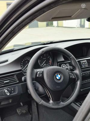 Black BMW 320 2009 in Klaipeda, with an engine capacity of 2.00 L and mileage of 371 thousand km for 4600 €, photo 11 on AUTOMOTO.COM.LV