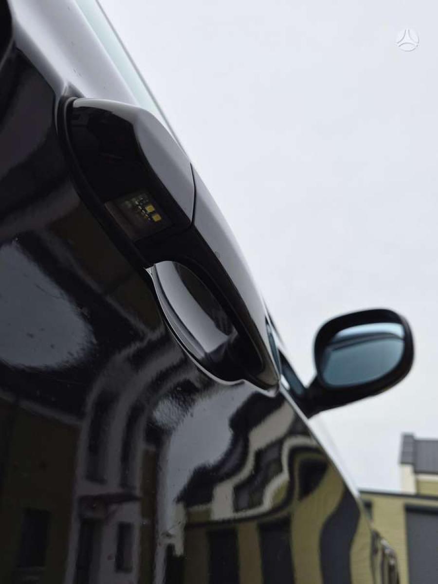 Black BMW 320 2009 in Klaipeda, with an engine capacity of 2.00 L and mileage of 371 thousand km for 4600 €, photo 19 on AUTOMOTO.COM.LV