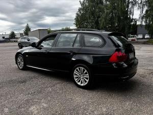 Black BMW 320 2009 in Vilnius, with an engine capacity of 2.00 L and mileage of 403 thousand km for 4100 €, photo 5 on AUTOMOTO.COM.LV