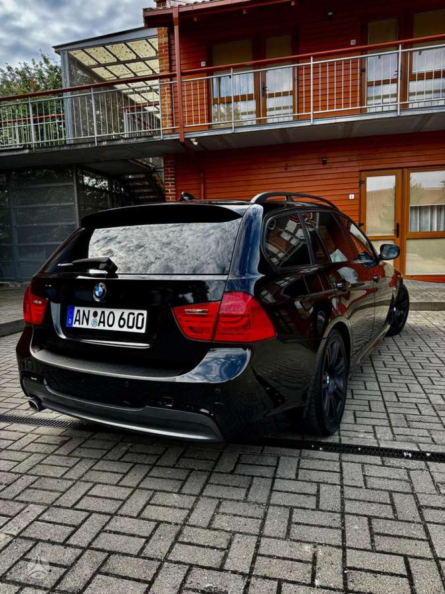 Black BMW 320 2009 in Marijampole, with an engine capacity of 2.00 L and mileage of 281 thousand km for 6000 €, photo 7 on AUTOMOTO.COM.LV