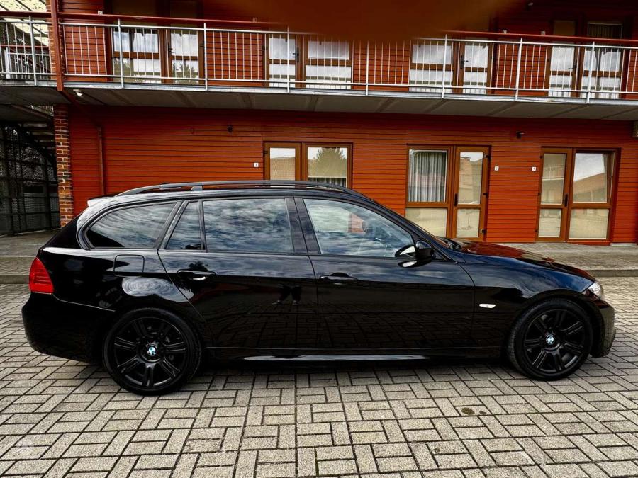 Black BMW 320 2009 in Marijampole, with an engine capacity of 2.00 L and mileage of 281 thousand km for 6000 €, photo 10 on AUTOMOTO.COM.LV