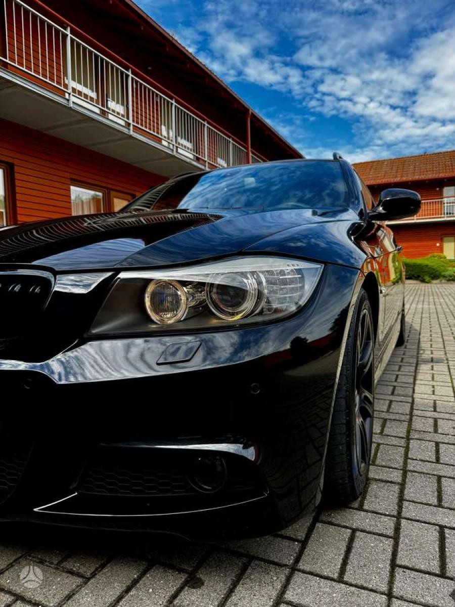 Black BMW 320 2009 in Marijampole, with an engine capacity of 2.00 L and mileage of 281 thousand km for 6000 €, photo 11 on AUTOMOTO.COM.LV