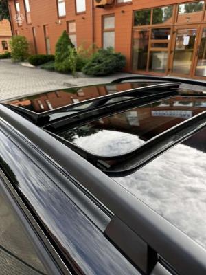 Black BMW 320 2009 in Marijampole, with an engine capacity of 2.00 L and mileage of 281 thousand km for 6000 €, photo 13 on AUTOMOTO.COM.LV