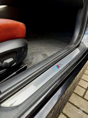 Black BMW 320 2009 in Marijampole, with an engine capacity of 2.00 L and mileage of 281 thousand km for 6000 €, photo 27 on AUTOMOTO.COM.LV