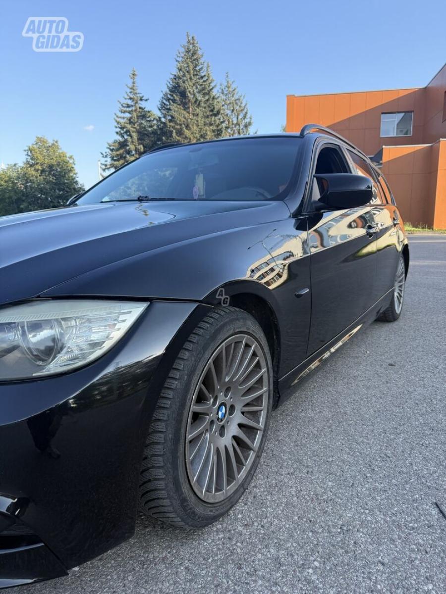 Melns BMW 320 2009 Jonava, ar dzinēja tilpumu 2.00 L un nobraukumu 284 tūkst. km par 3850 €, foto 4 vietnē AUTOMOTO.COM.LV