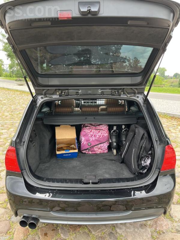 Melns BMW 320 2009 Daugavpils, ar dzinēja tilpumu 2.00 L un nobraukumu 319 tūkst. km par 6350 €, foto 10 vietnē AUTOMOTO.COM.LV