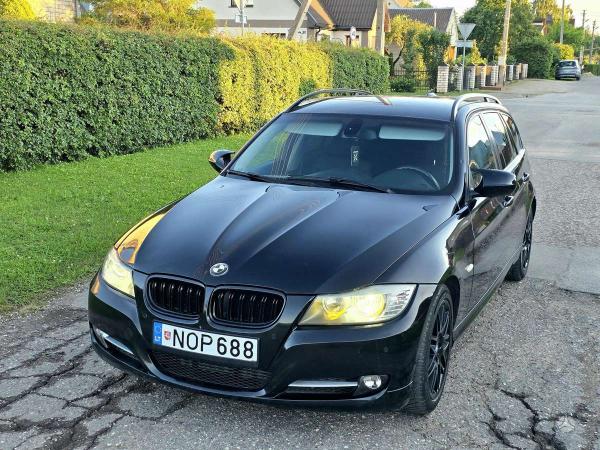 Melns BMW 320 2009 Radviliškis, ar dzinēja tilpumu 0.00 L un nobraukumu 343 tūkst. km par 2900 €, foto 1 vietnē AUTOMOTO.COM.LV