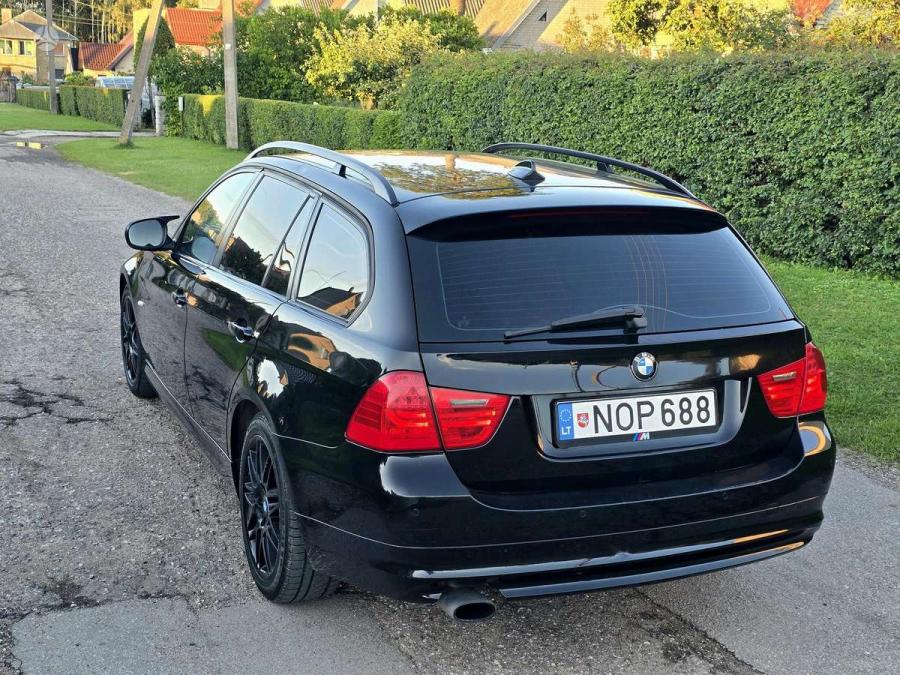 Black BMW 320 2009 in Radviliskis, with an engine capacity of 0.00 L and mileage of 343 thousand km for 2900 €, photo 6 on AUTOMOTO.COM.LV