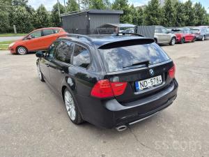 Black BMW 320 2009 in Riga, with an engine capacity of 2.00 L and mileage of 268 thousand km for 5990 €, photo 9 on AUTOMOTO.COM.LV