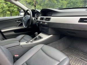 Melns BMW 320 2009 Viļņa, ar dzinēja tilpumu 1.80 L un nobraukumu 268 tūkst. km par 3250 €, foto 6 vietnē AUTOMOTO.COM.LV