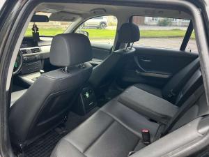 Melns BMW 320 2009 Viļņa, ar dzinēja tilpumu 1.80 L un nobraukumu 268 tūkst. km par 3250 €, foto 8 vietnē AUTOMOTO.COM.LV
