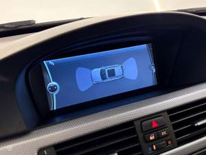 Black BMW 320 2009 in Marijampole, with an engine capacity of 2.00 L and mileage of 225 thousand km for 5999 €, photo 4 on AUTOMOTO.COM.LV