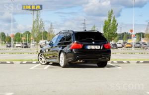 Black BMW 320 2009 in Riga, with an engine capacity of 2.00 L and mileage of 268 thousand km for 5990 €, photo 9 on AUTOMOTO.COM.LV