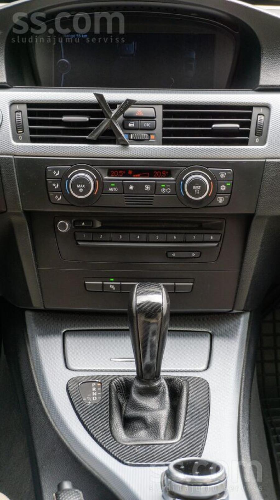 Black BMW 320 2009 in Riga, with an engine capacity of 2.00 L and mileage of 268 thousand km for 5990 €, photo 14 on AUTOMOTO.COM.LV