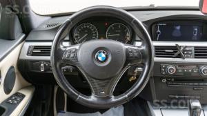 Black BMW 320 2009 in Riga, with an engine capacity of 2.00 L and mileage of 268 thousand km for 5990 €, photo 15 on AUTOMOTO.COM.LV