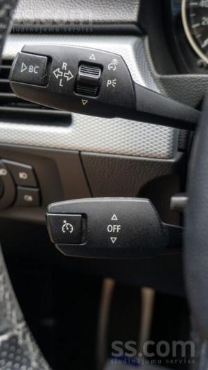 Black BMW 320 2009 in Riga, with an engine capacity of 2.00 L and mileage of 268 thousand km for 5990 €, photo 20 on AUTOMOTO.COM.LV