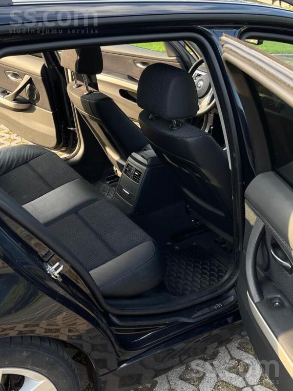 Melns BMW 320 2009 Cēsis, ar dzinēja tilpumu 2.00 L un nobraukumu 298 tūkst. km par 2900 €, foto 3 vietnē AUTOMOTO.COM.LV