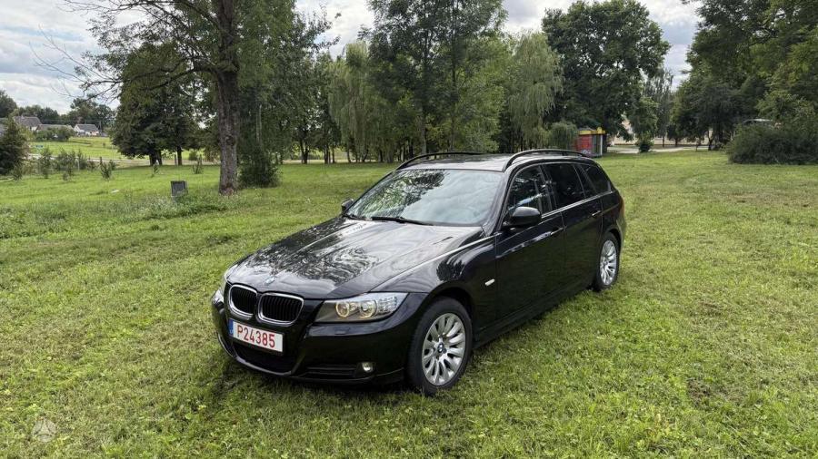 Melns BMW 320 2009 Alīta, ar dzinēja tilpumu 2.00 L un nobraukumu 264 tūkst. km par 4990 €, foto 3 vietnē AUTOMOTO.COM.LV
