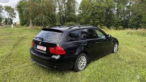 Melns BMW 320 2009 Alīta, ar dzinēja tilpumu 2.00 L un nobraukumu 264 tūkst. km par 4990 €, foto 4 vietnē AUTOMOTO.COM.LV