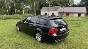 Melns BMW 320 2009 Alīta, ar dzinēja tilpumu 2.00 L un nobraukumu 264 tūkst. km par 4990 €, foto 5 vietnē AUTOMOTO.COM.LV