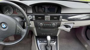 Melns BMW 320 2009 Alīta, ar dzinēja tilpumu 2.00 L un nobraukumu 264 tūkst. km par 4990 €, foto 7 vietnē AUTOMOTO.COM.LV