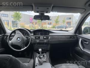 Melns BMW 320 2009 Rīga, ar dzinēja tilpumu 2.00 L un nobraukumu 324 tūkst. km par 3700 €, foto 8 vietnē AUTOMOTO.COM.LV