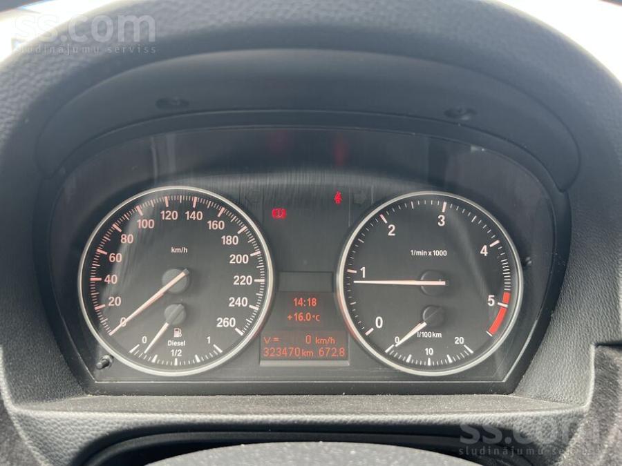 Melns BMW 320 2009 Rīga, ar dzinēja tilpumu 2.00 L un nobraukumu 324 tūkst. km par 3700 €, foto 9 vietnē AUTOMOTO.COM.LV