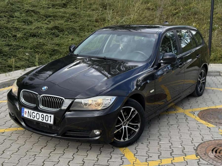 Black BMW 320 2009 in Vilnius, with an engine capacity of 2.00 L and mileage of 373 thousand km for 3400 €, photo 4 on AUTOMOTO.COM.LV