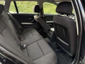 Black BMW 320 2009 in Vilnius, with an engine capacity of 2.00 L and mileage of 373 thousand km for 3400 €, photo 11 on AUTOMOTO.COM.LV