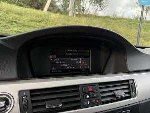 Black BMW 320 2009 in Vilnius, with an engine capacity of 2.00 L and mileage of 373 thousand km for 3400 €, photo 14 on AUTOMOTO.COM.LV