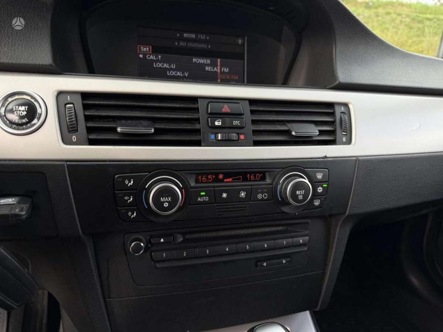 Black BMW 320 2009 in Vilnius, with an engine capacity of 2.00 L and mileage of 373 thousand km for 3400 €, photo 15 on AUTOMOTO.COM.LV