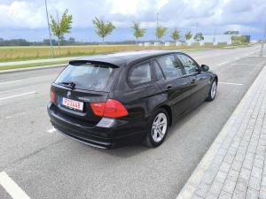 Black BMW 320 2009 in Marijampole, with an engine capacity of 2.00 L and mileage of 336 thousand km for 2399 €, photo 6 on AUTOMOTO.COM.LV