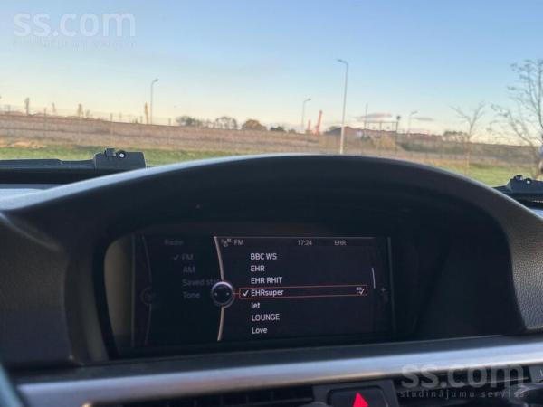 Black BMW 320 2009 in Riga, with an engine capacity of 2.00 L and mileage of 345 thousand km for 4100 €, photo 8 on AUTOMOTO.COM.LV