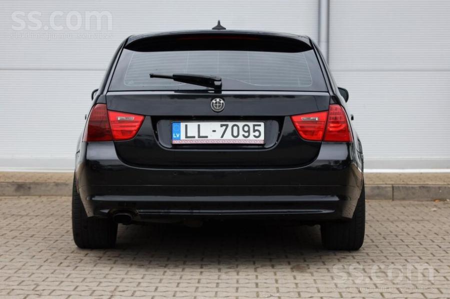Black BMW 320 2009 in Riga, with an engine capacity of 2.00 L and mileage of 383 thousand km for 2995 €, photo 6 on AUTOMOTO.COM.LV