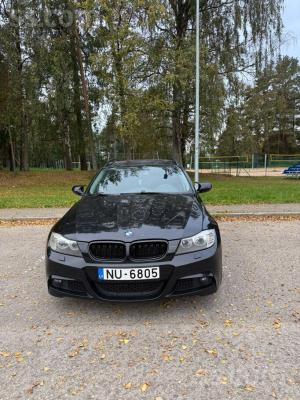 Black BMW 320 2009 in Riga, with an engine capacity of 2.00 L and mileage of 252 thousand km for 2300 €, photo 3 on AUTOMOTO.COM.LV