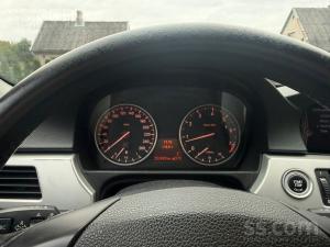 Black BMW 320 2009 in Riga, with an engine capacity of 2.00 L and mileage of 252 thousand km for 2300 €, photo 10 on AUTOMOTO.COM.LV