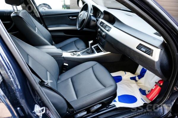 Melns BMW 320 2009 Rīga, ar dzinēja tilpumu 2.00 L un nobraukumu 323 tūkst. km par 4290 €, foto 10 vietnē AUTOMOTO.COM.LV