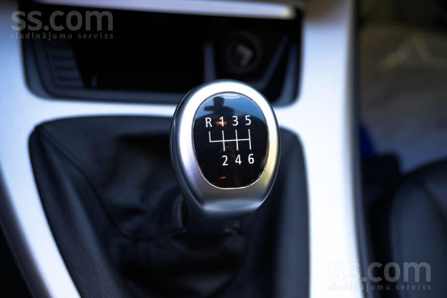 Melns BMW 320 2009 Rīga, ar dzinēja tilpumu 2.00 L un nobraukumu 323 tūkst. km par 4290 €, foto 12 vietnē AUTOMOTO.COM.LV